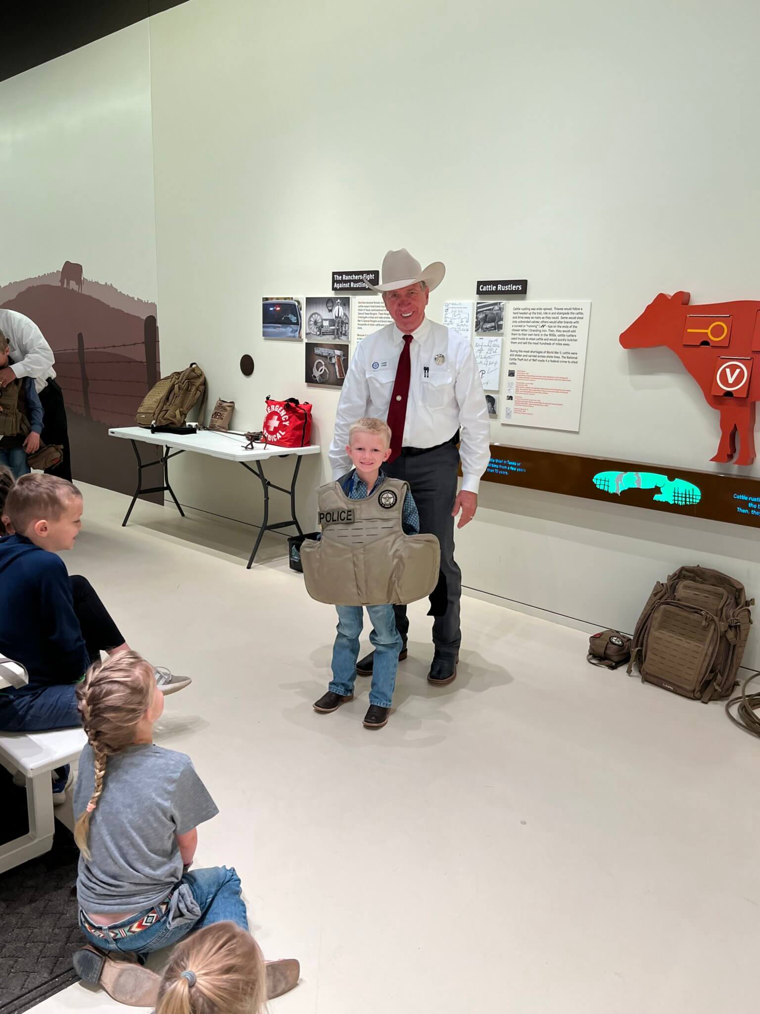 Young cattle producers meet Special Rangers at Cow Camp - Texas and ...